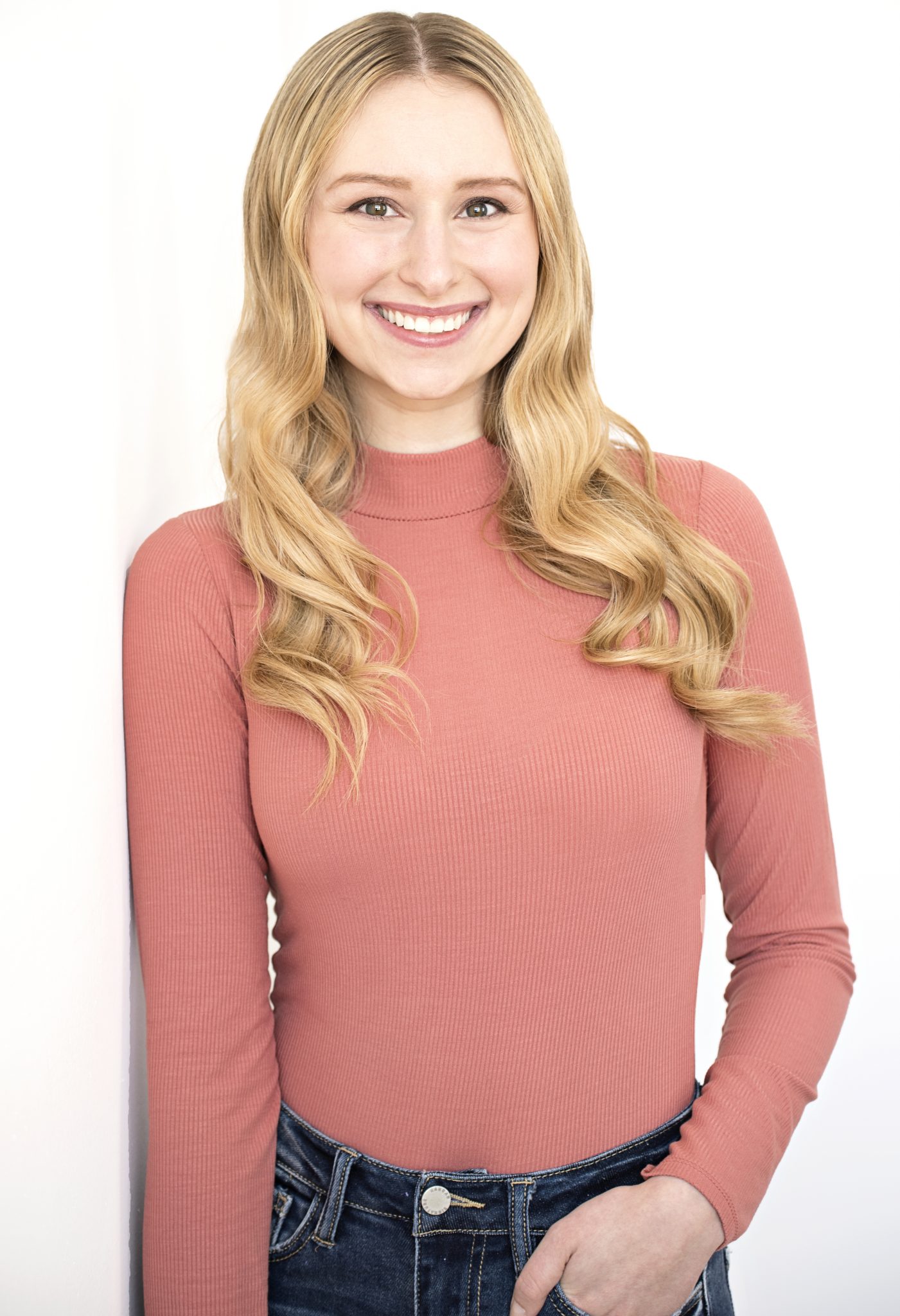 Clare Umberger, in MN – Moxie Talent Agency